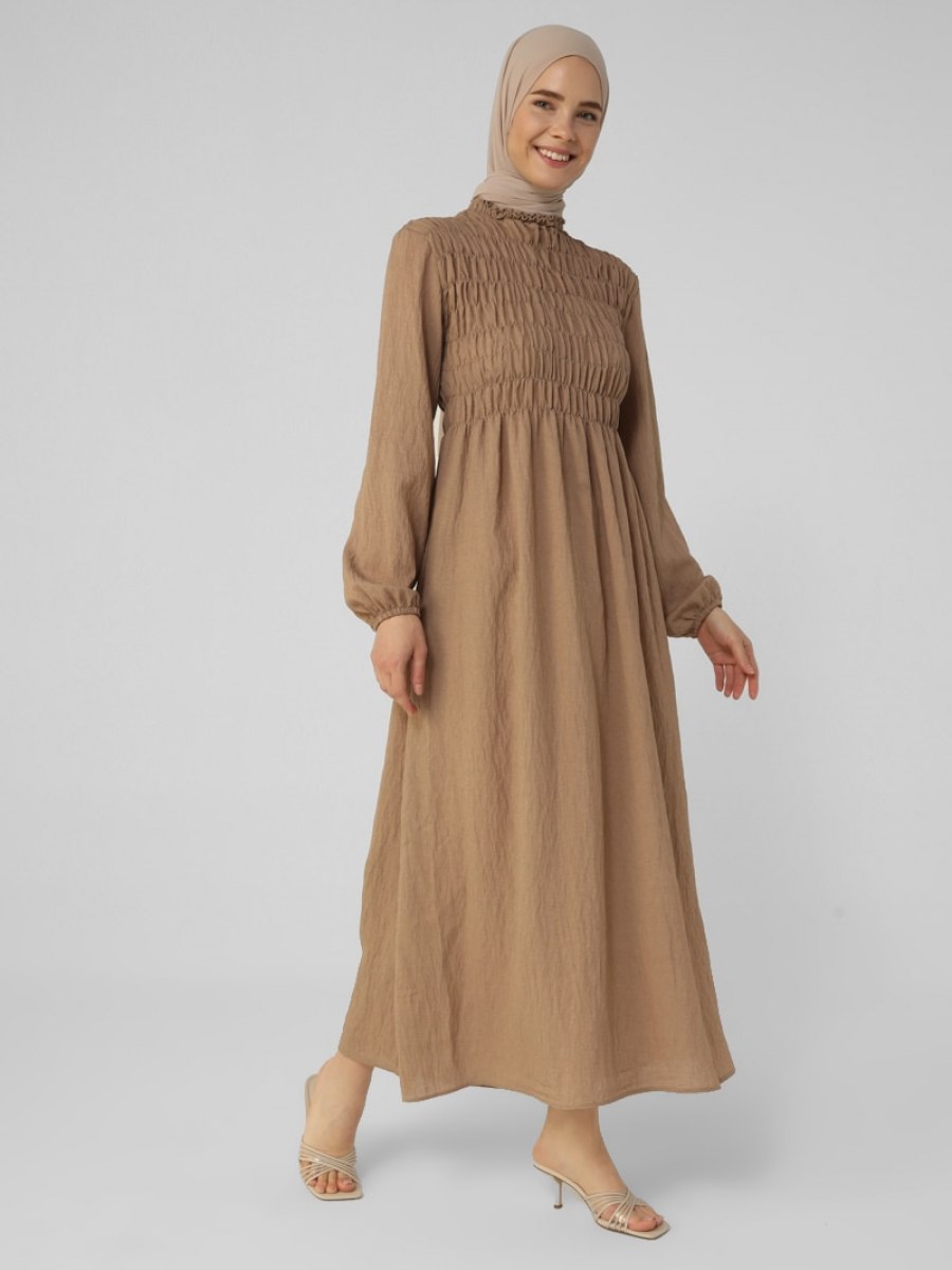 Refka Gipe Detaylı Bej Elbise | Ehl-i Tesettür